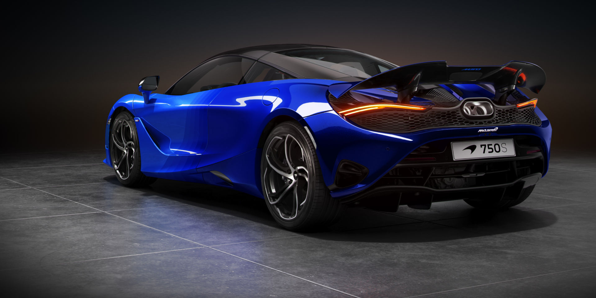 New McLaren 750S Coupe - Specs, Configurator, Interior