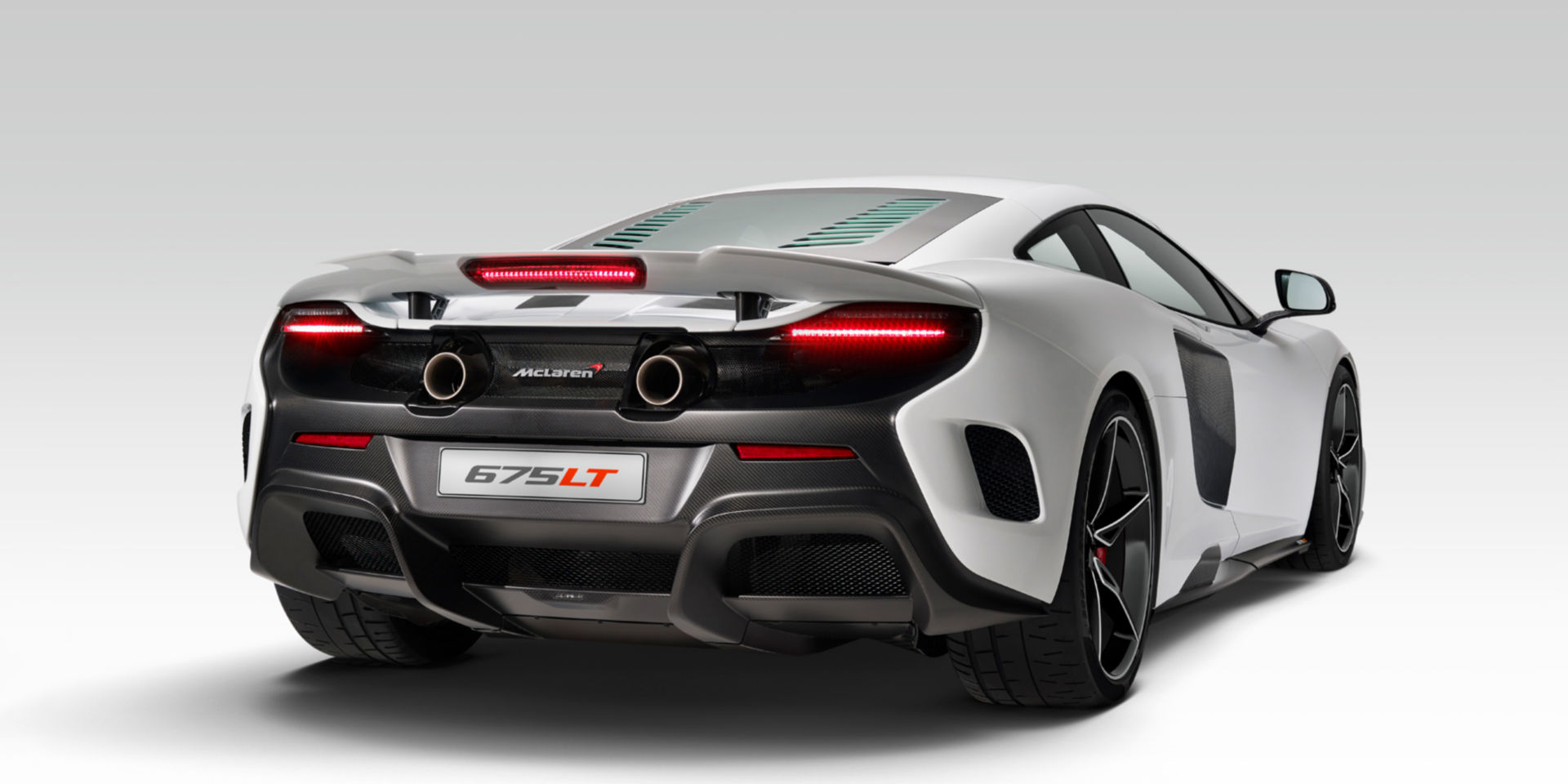 McLaren 675LT - A Lighter, Yet More Powerful Supercar | McLaren Automotive